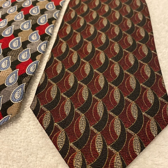 DANIEL CRAIG and RESILIO | Accessories | Brand New Ties By Daniel Craig ...